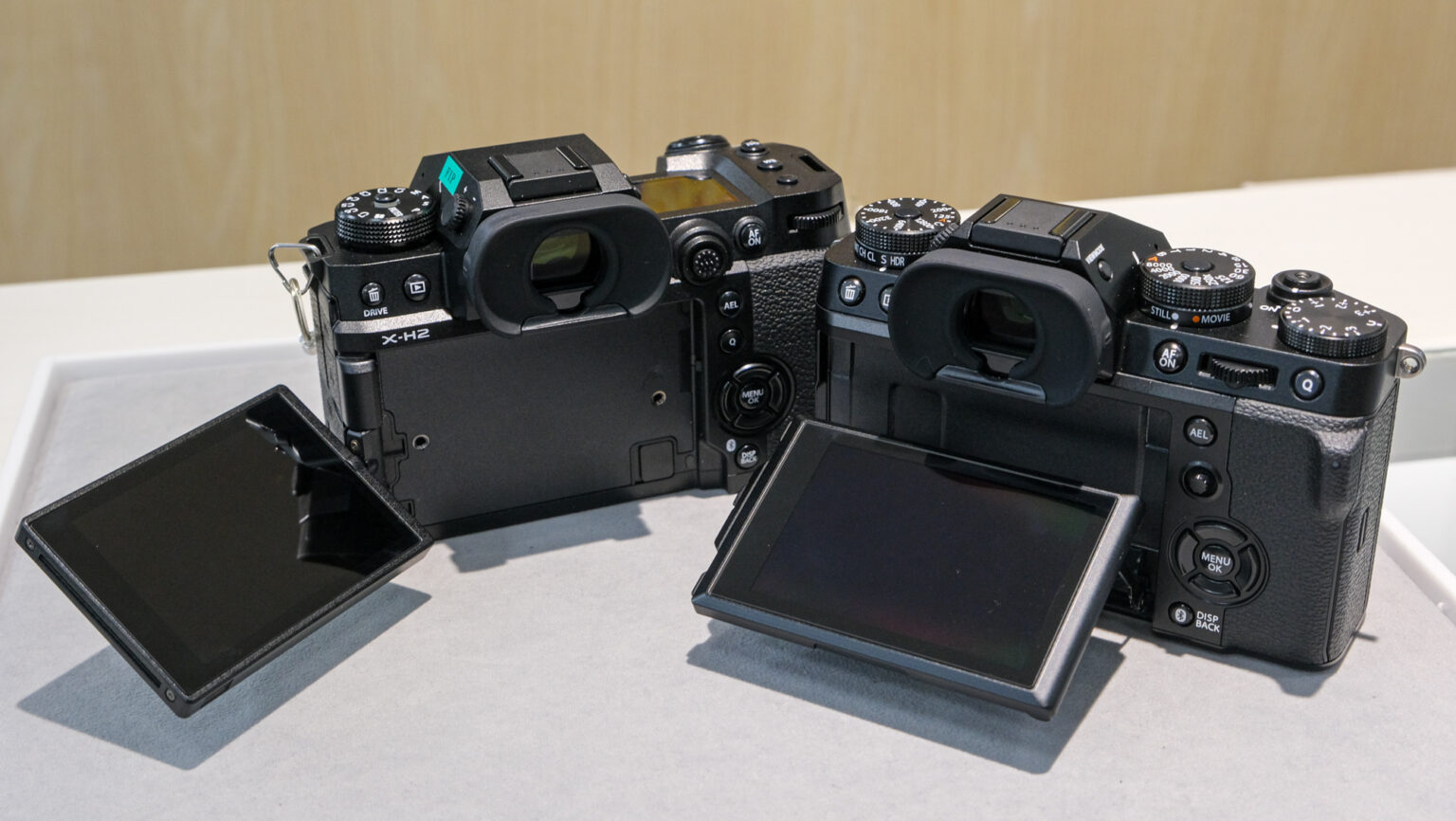 富士フイルム X-T5先行体験レポート｜XF30mmF2.8 R LM WR Macroも登場 | ShaSha