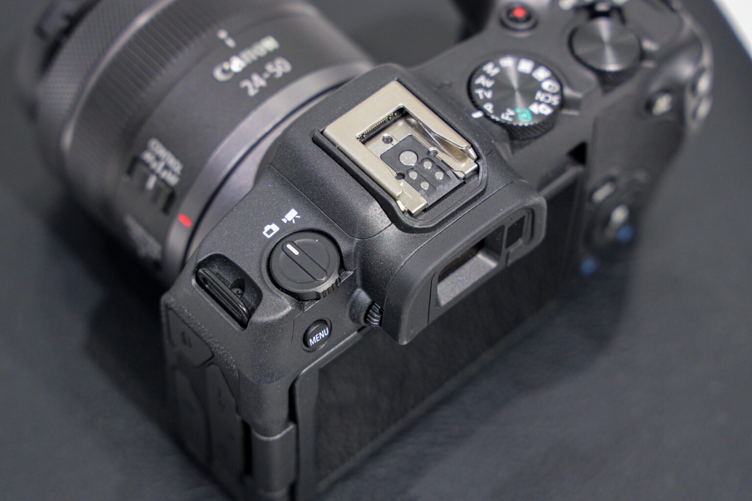 キヤノン EOS R8登場！｜小型・軽量で最新機能を搭載した万能カメラ | ShaSha