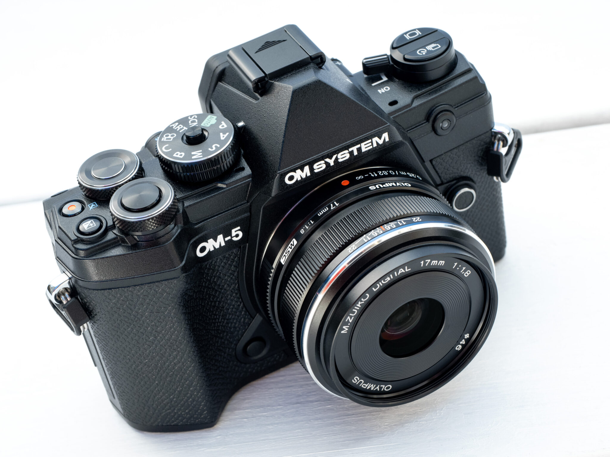 OM SYSTEM M.ZUIKO DIGITAL 17mm F1.8レビュー｜高品位と上質な撮影体験を同時に得ることができるスナップ撮影レンズ | ShaSha