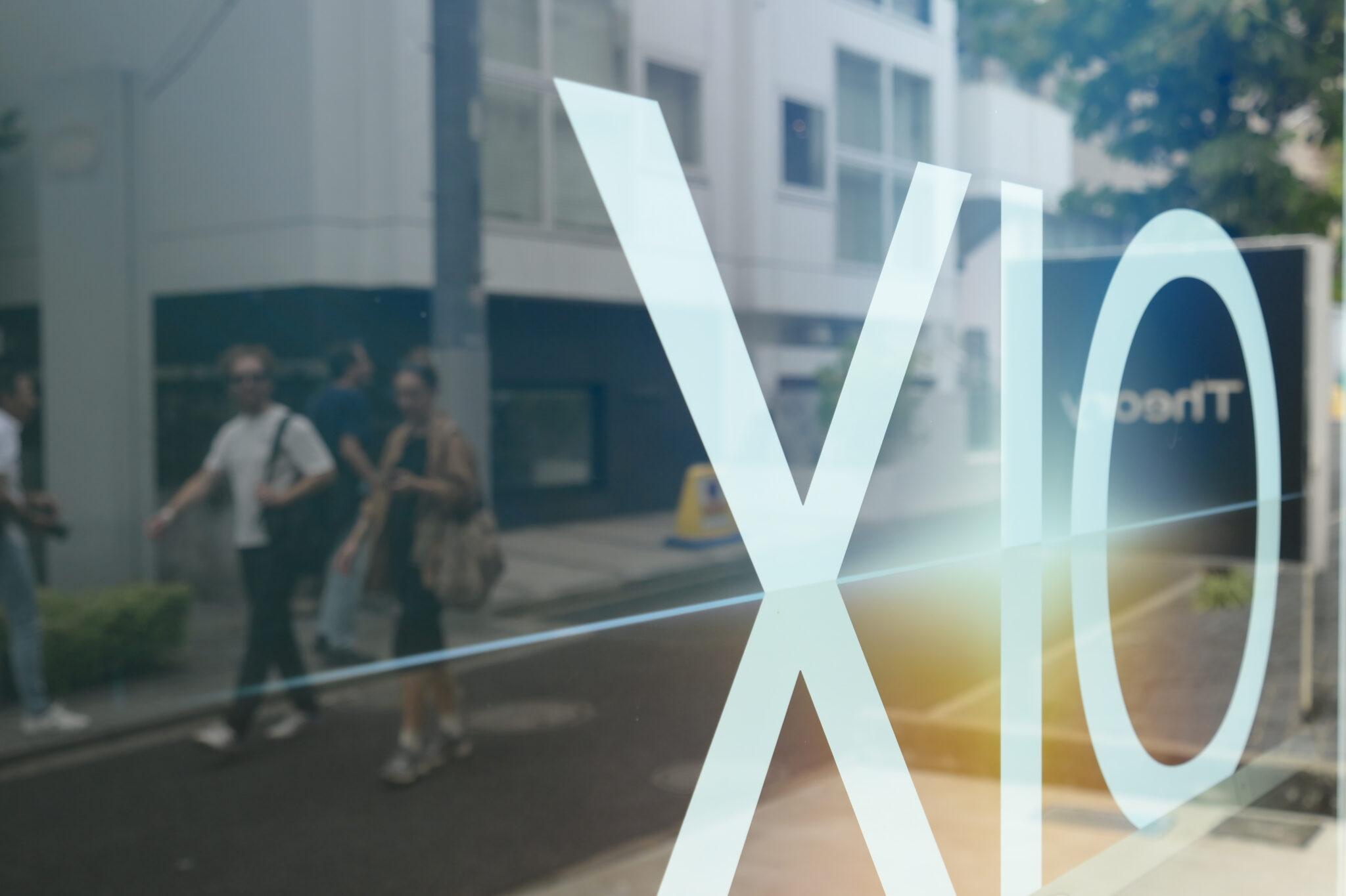 新色登場！ニコン Zf シルバーをレビュー｜写真家 ミゾタユキ | ShaSha